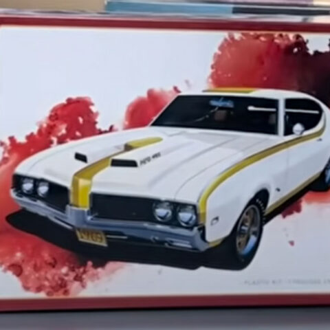 8 New Kits Coming in September 2025 from Round2 / AMT