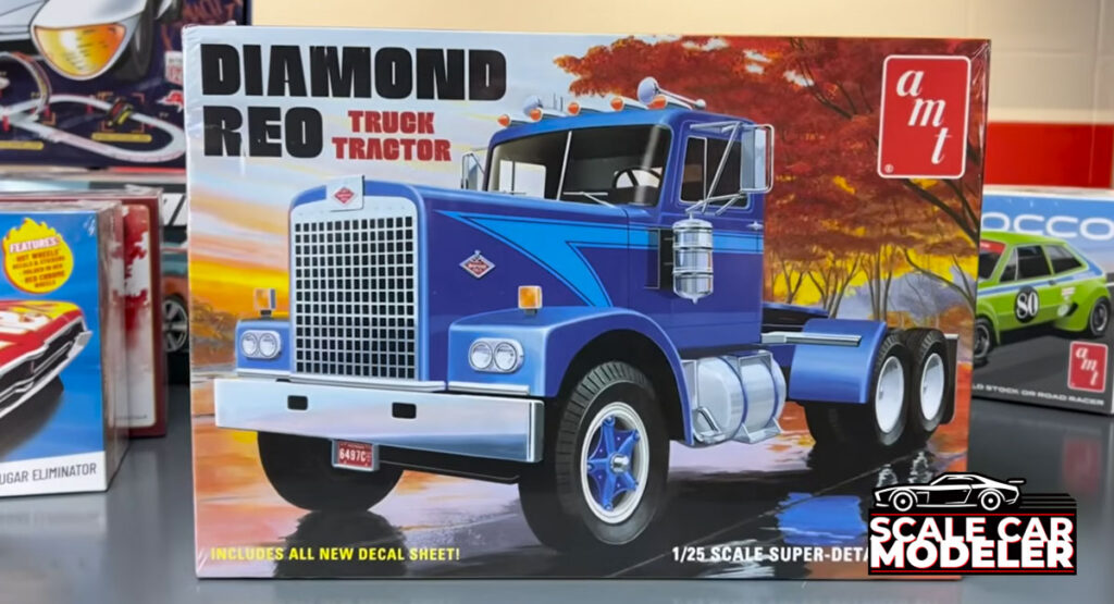 8 New Kits Coming in September 2025 from Round2 / AMT